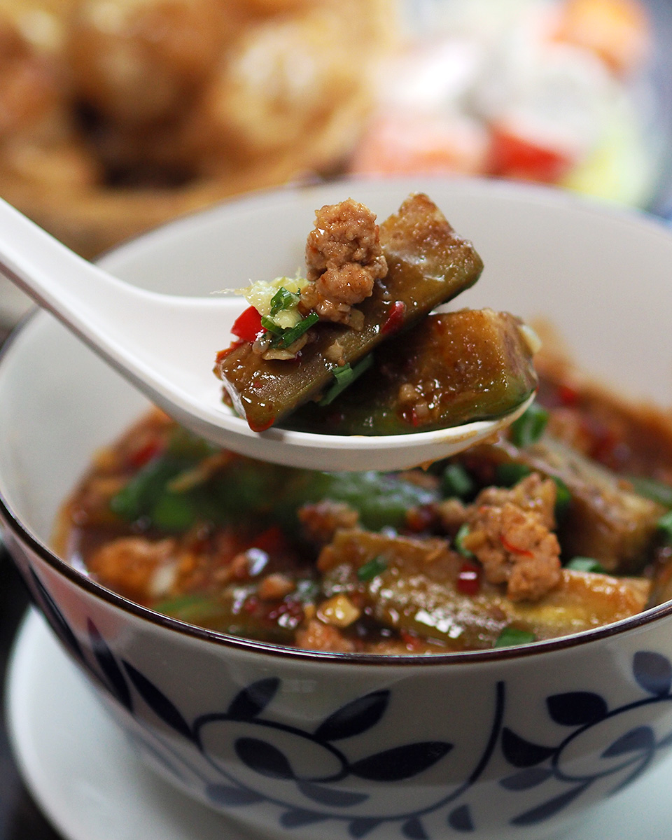 Ho Ho Kitchen โปรโต๊ะจีน 1790 โหว์โหว์ คิทเช่น - รีวิว by ลุงเด้ง ป้าไก่